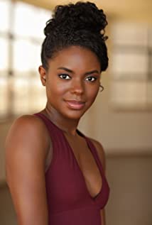 Summer Brown - Tomatazos