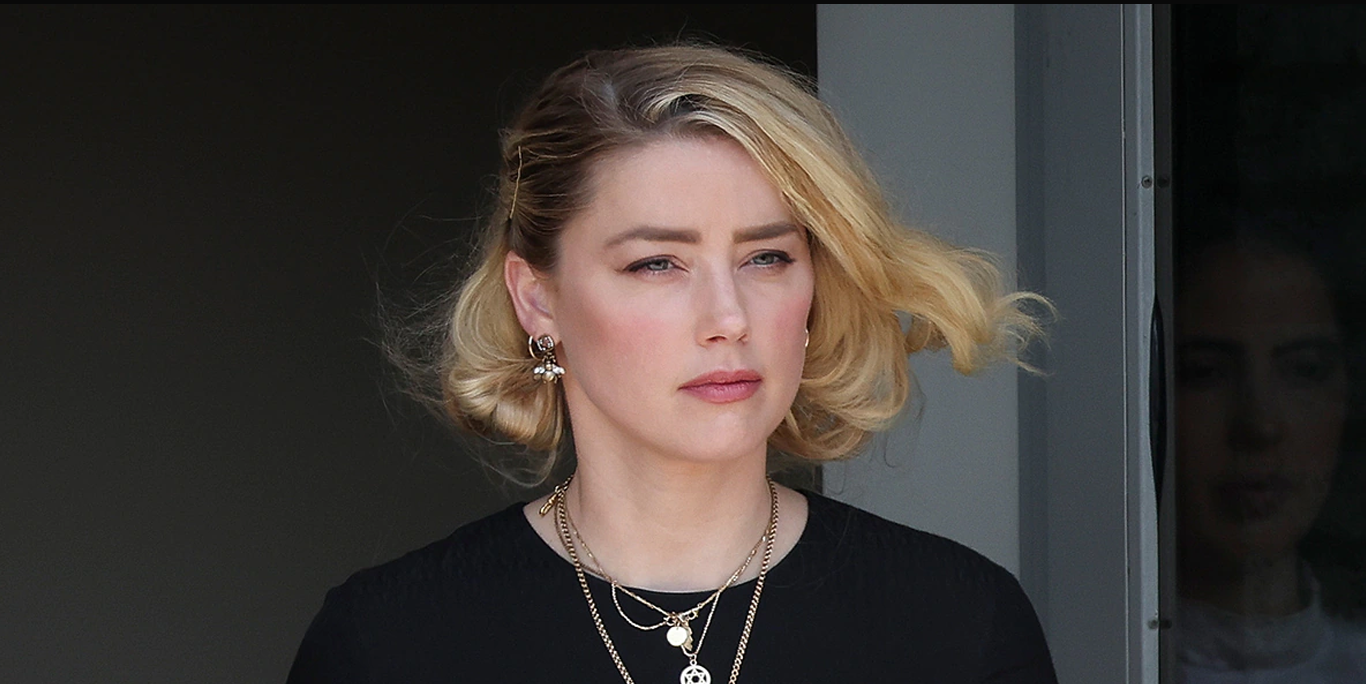 Amber Heard ahora culpa a fans de Johnny Depp por haber perdido el ...